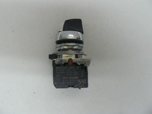 Allen Bradley 2 position selector switch with two 800F-X01 series A ...