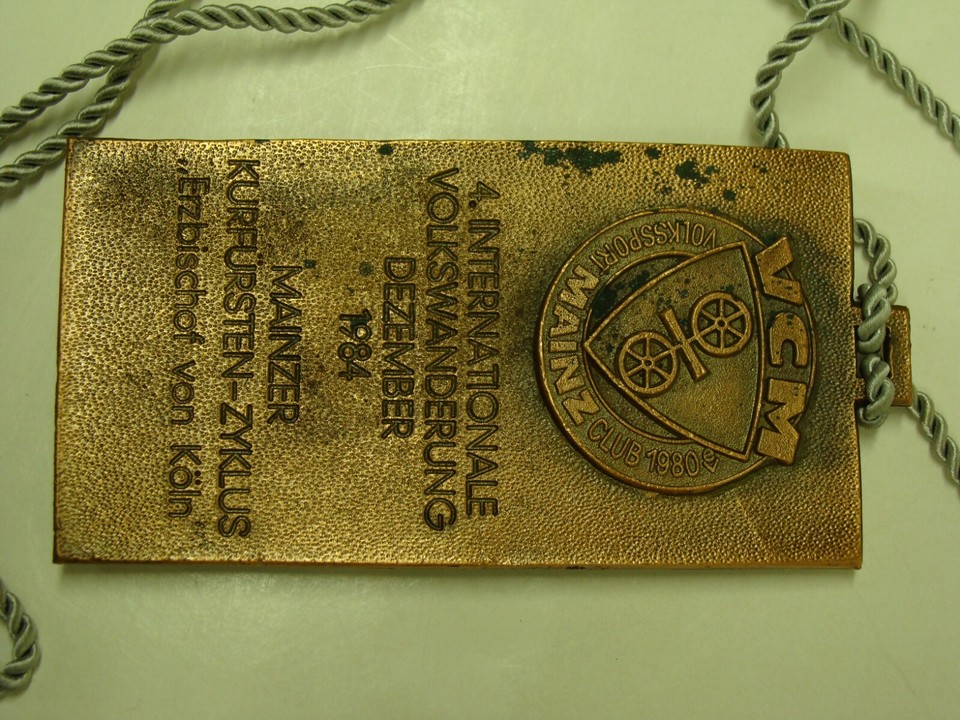 German American Volkswanderung hiking medal 1984 Mainz Germany knight ...