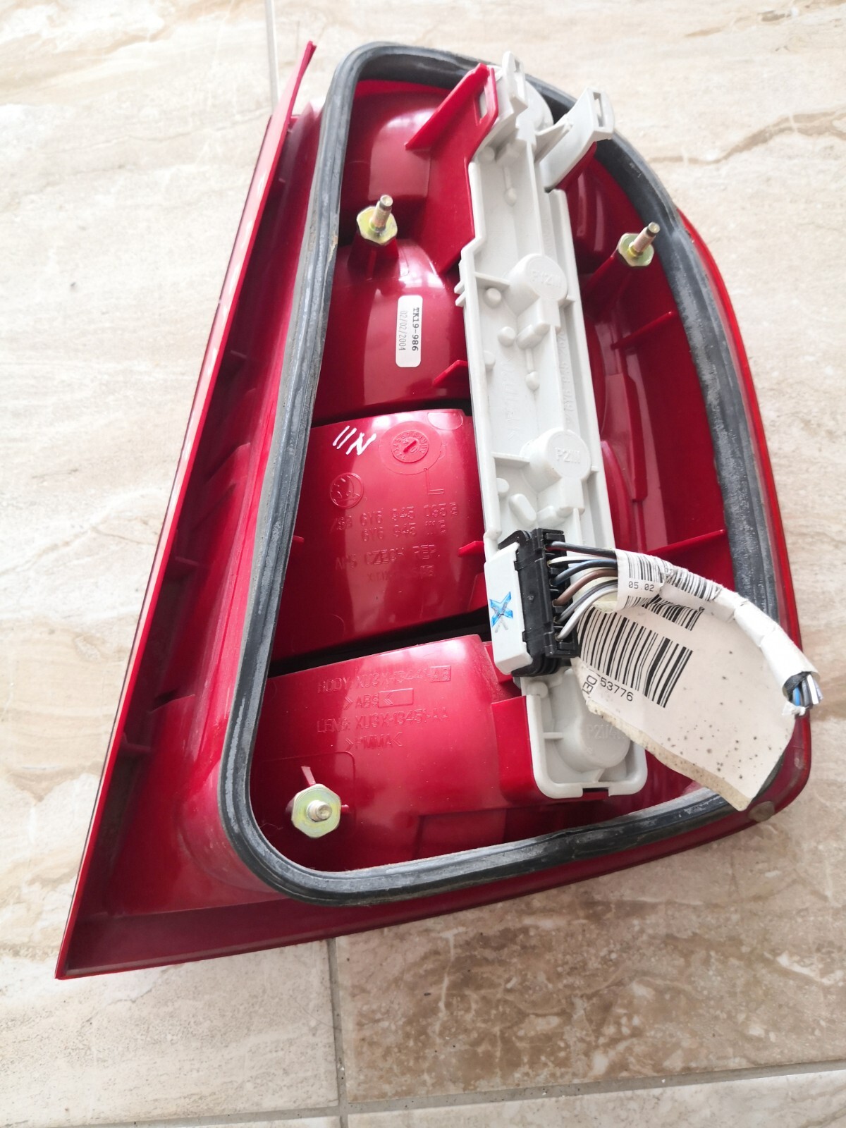 Skoda Fabia 2003/Left Rear Taillight/6Y6945095B/6Y6945111B | eBay