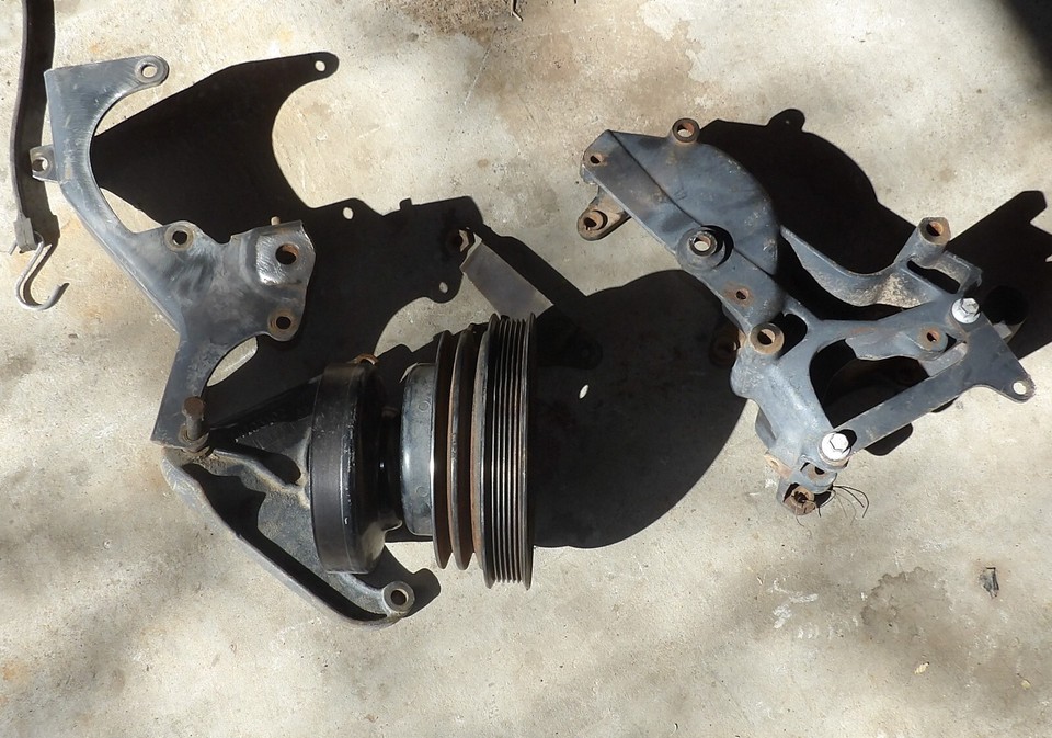 96-00 Chevy GMC 2500 3500 454 7.4 Serpentine Pulley Belt Brackets PS ...