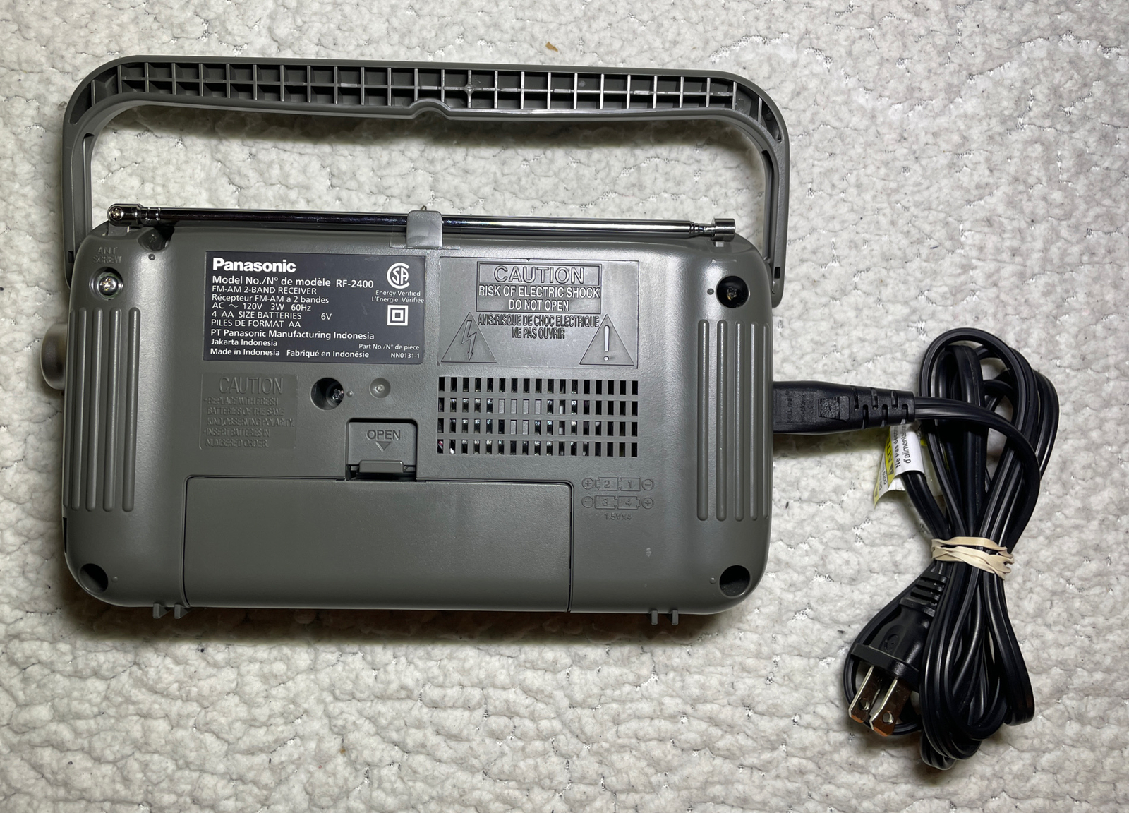 Panasonic Portable Radio FM-AM 2 Band Reciever RF-2400 Grey Silver ...