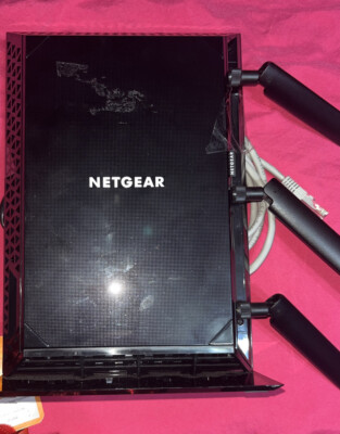 Netgear Nighthawk 1900 Mbps 5-Port Gigabit Wireless AC Router (EX7000 ...