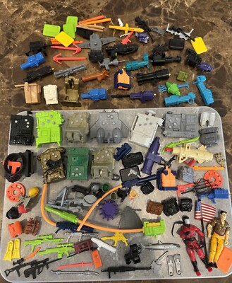 VINTAGE 1990'S GI JOE WEAPONS ACCESSORIES LOT 105 Pieces | eBay