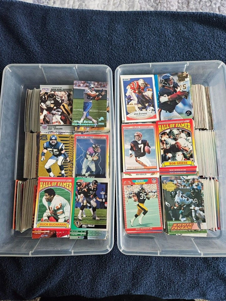 Over 2100 Football Trading Cards Lot - Topps, Fleer, ProLine, Score ...