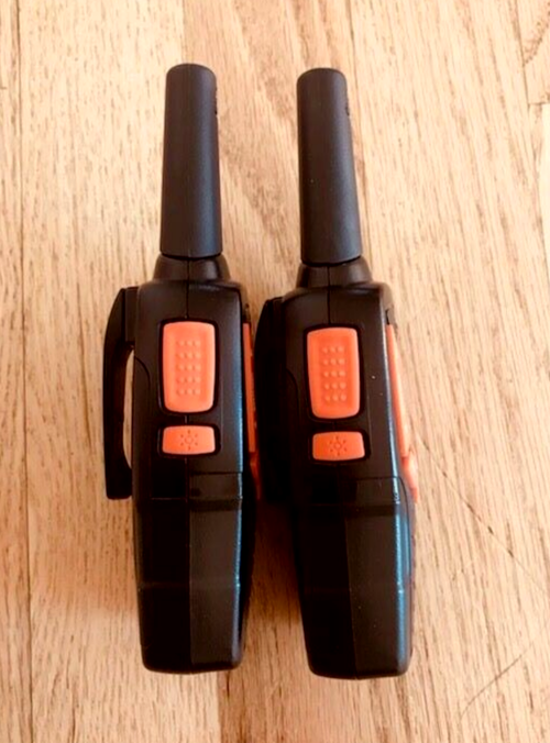 Cobra Micro Talk Walkie Talkie w/22 Channels & 23 Mile Range ...