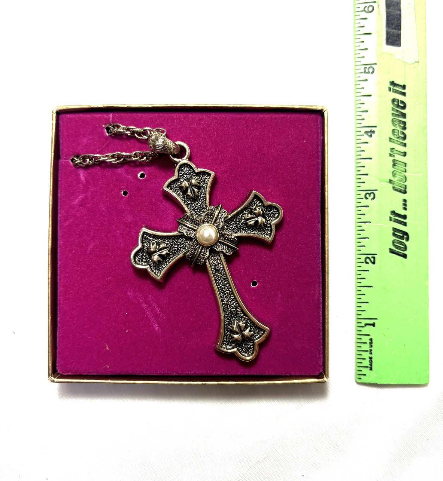 1975 Sarah Coventry Peace Cross Necklace Limited Edit… - Gem