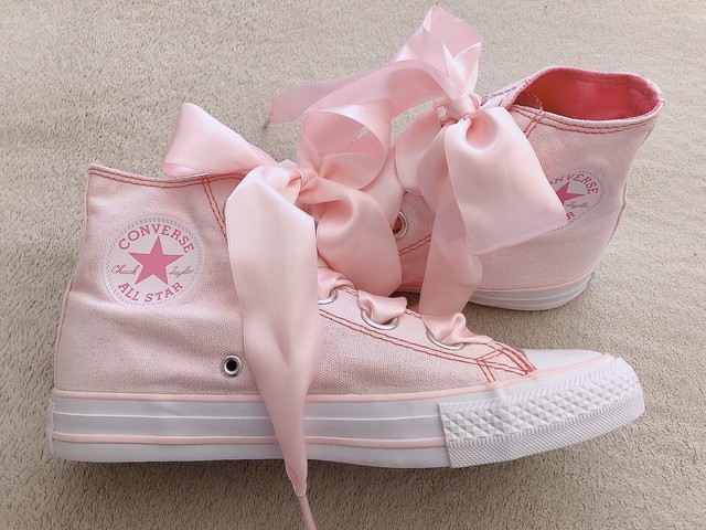 Converse Pink Ribbon Limited Edition High Tops All Star Chuck Taylors ...