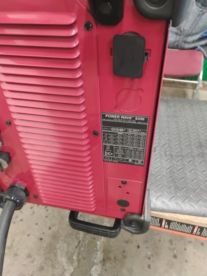 Lincoln K2823-3 S350 Powerwave Powers On No Further Testing Done ,Mint ...