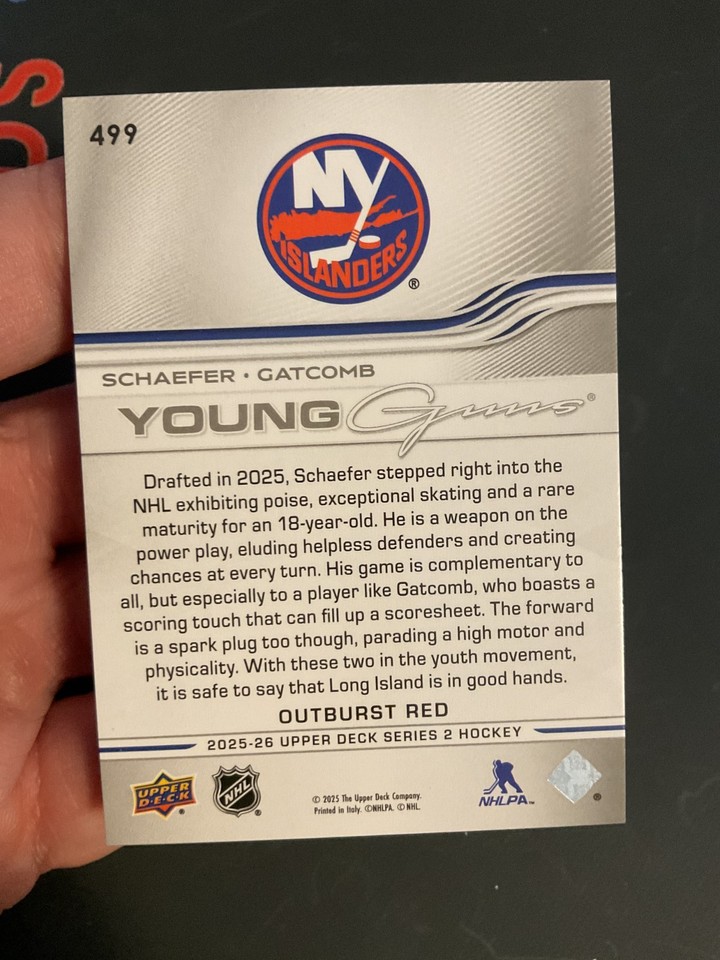 Matthew Schaefer / Gatcomb 2025-26 UD Young Guns Teammate Outburst Red ...