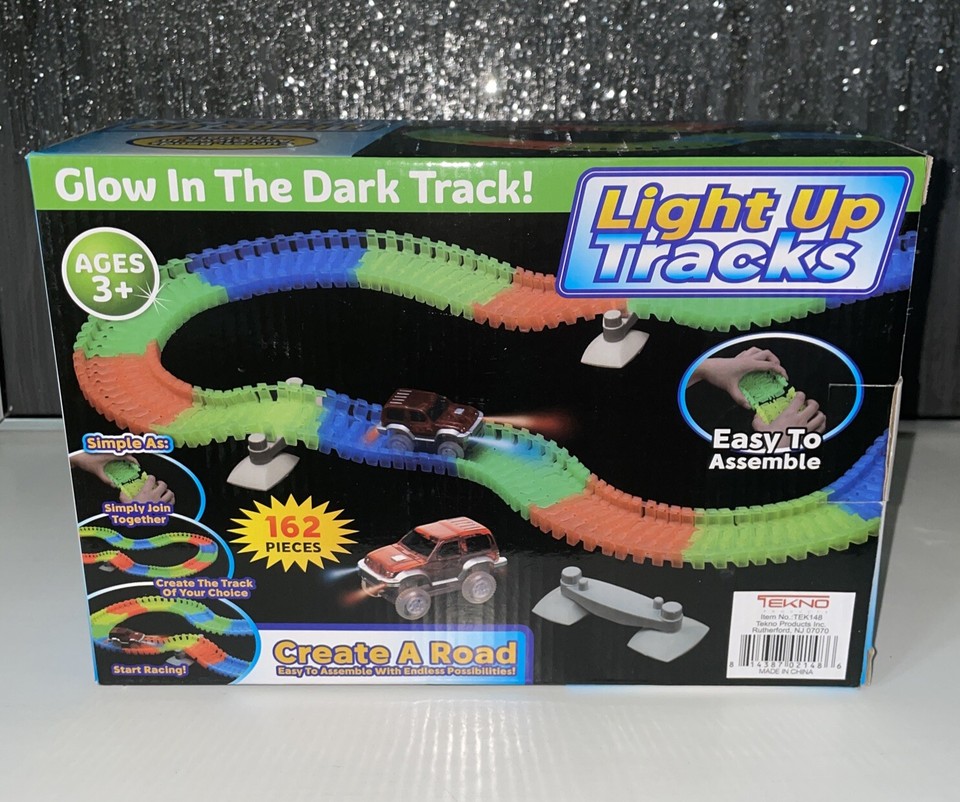 NEW ~ Glow In The Dark Track Light Up Tracks Create A Road 3+ | eBay