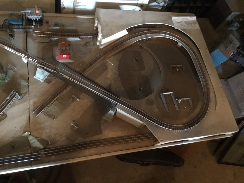 Vintage 0 Gauge Train Layout Diorama With Buildings and Track 4 foot by ...