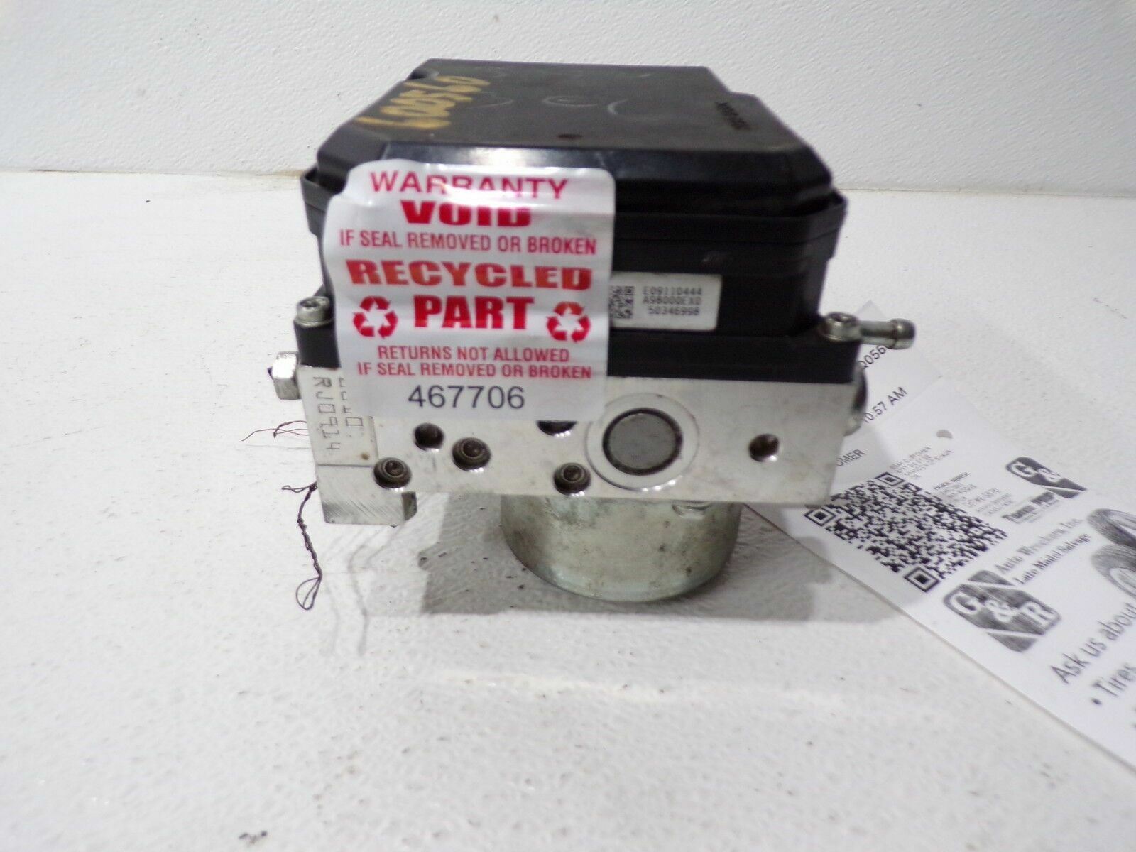2011 11 Nissan Rogue ABS pump assembly & module AWD 47660 JM13A 47660 ...