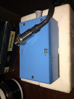 HONEYWELL N942-E3A-2B-1F1 Ultrasonic Sensor N942E3A2B1F1 | eBay