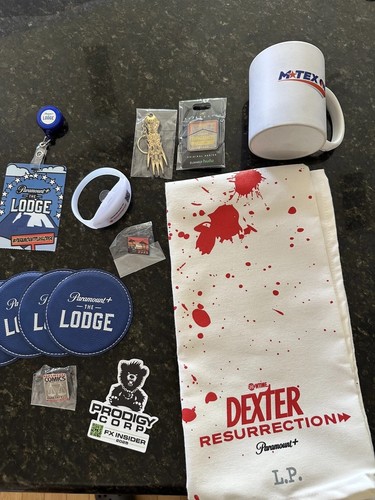 SDCC 2025 Exclusive Swag Paramount+ Dexter Code Vein Alien Lodge Pins ...