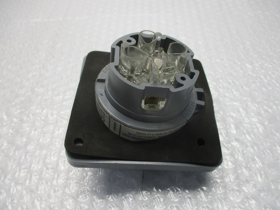 HUBBELL HBL2720SW RECEPTACLE NSNP | eBay