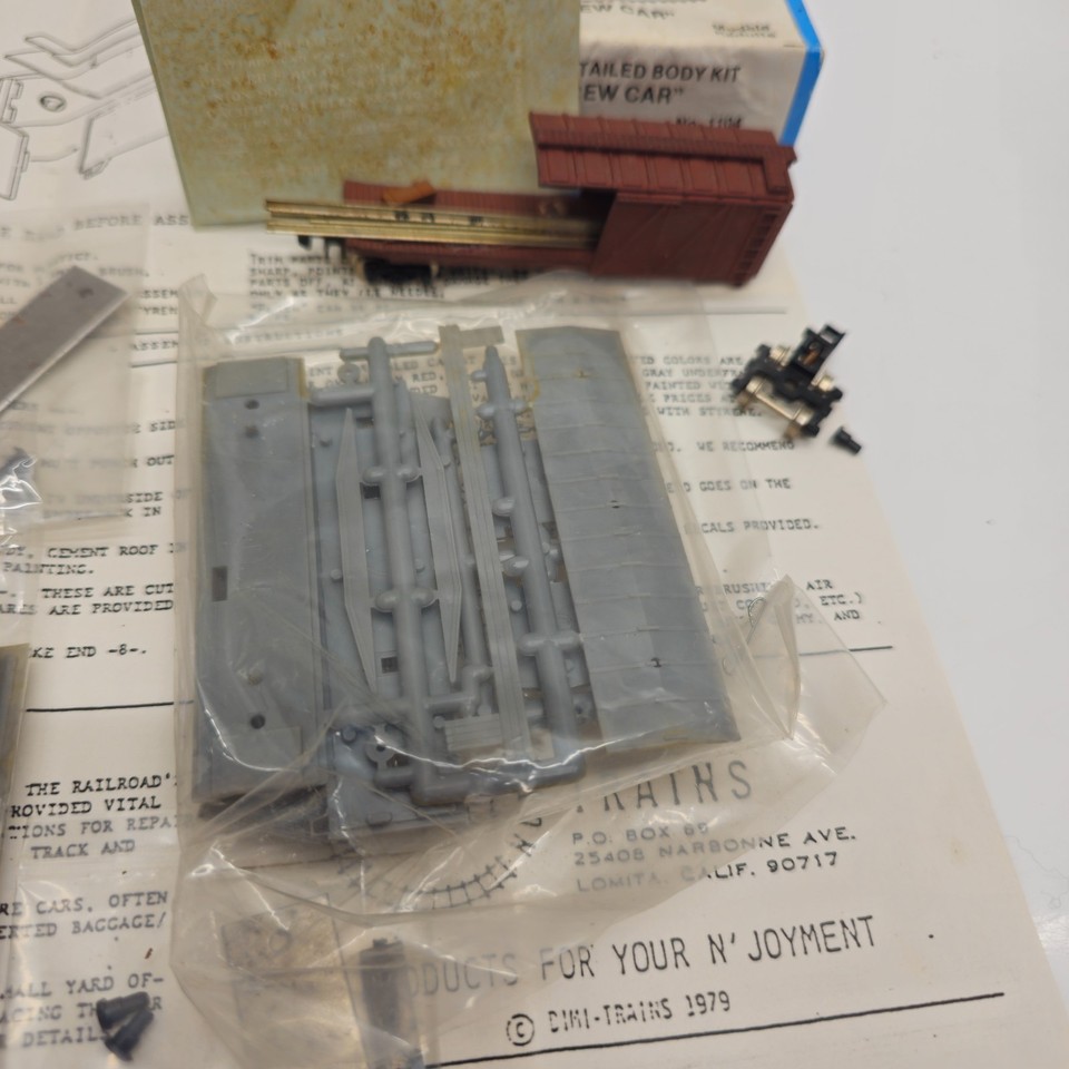 Micro-Trains Dimi-Trains N Scale Crew Car Body Kit No. 1104 Detailed ...