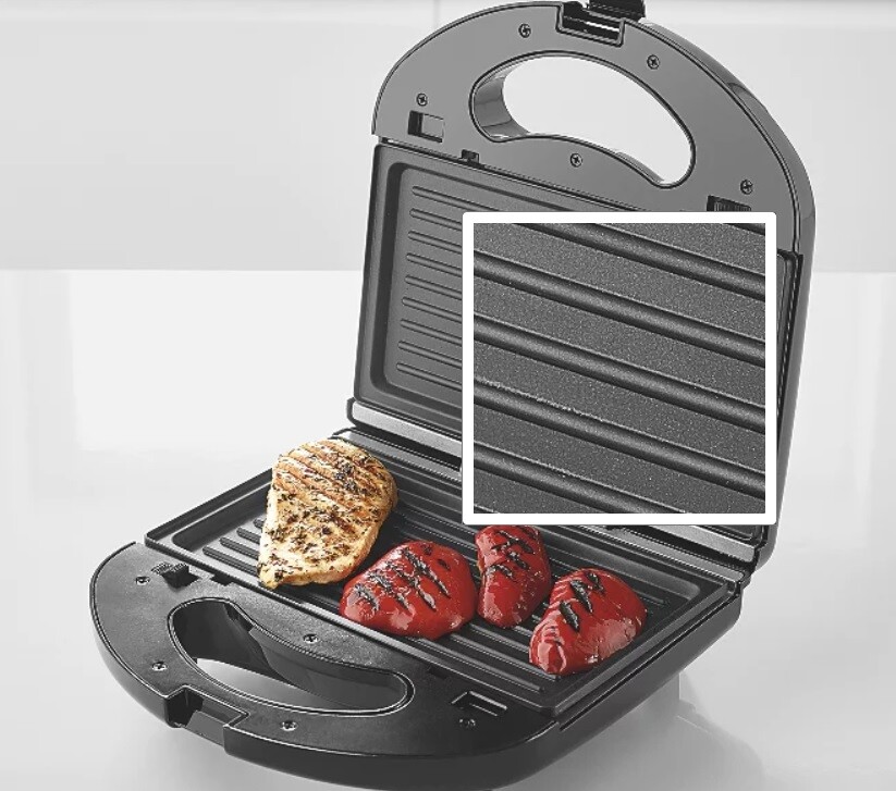 Sandwich Toastie maker 3 in 1 Toastie Waffle or Grill removable Plates ...