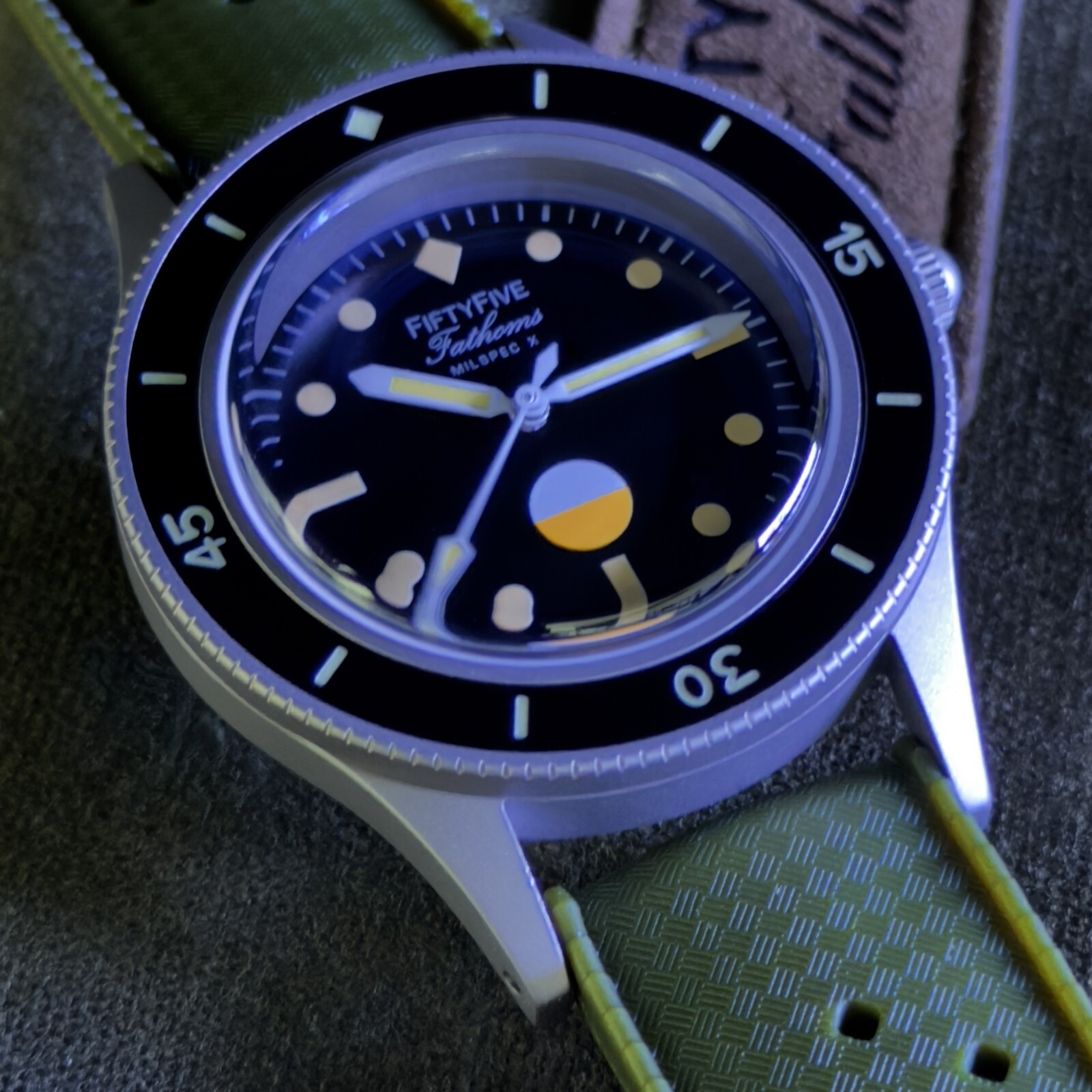 Fifty-Five MILSPEC Ingress Dial Diver with Diver's Bezel Men's Dive Watch | eBay