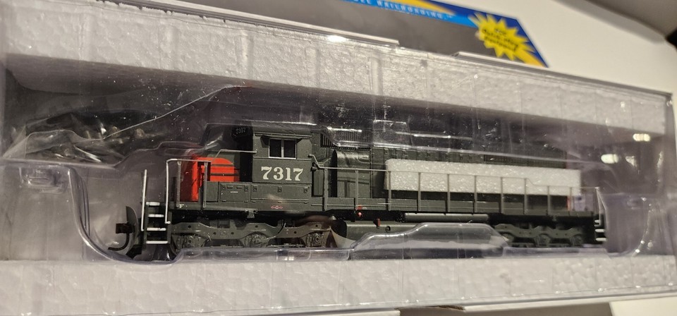 Athearn HO Scale SD40 Diesel Engine Southern Pacific #7317 | eBay