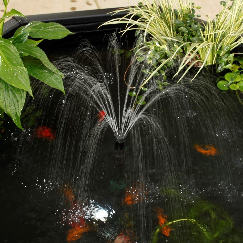 BLAGDON AFFINITY GARDEN PONDS PATIO WATER FEATURE FOUNTAIN KOI FISH ...