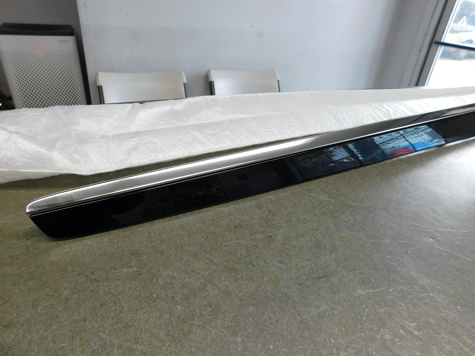 164 ML350 ML500 BODY SIDE MOLDING 1646905162 NEW LEFT FRONT - BLACK | eBay