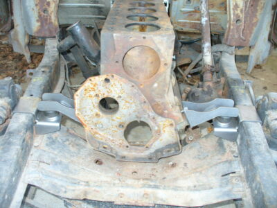 10082 235 261 MOTOR MOUNTS 1937-48 CHEVY CAR 1955-57 STYLE FRONT CORNER ...