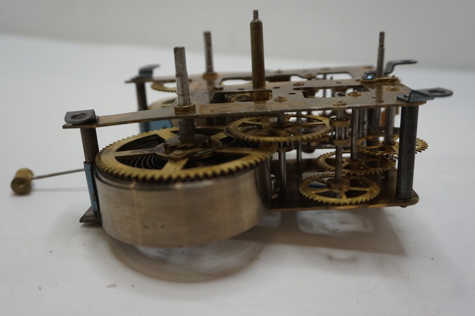 VINTAGE WATERBURY CLOCK MOVEMENT MECHANISM TIME STRIKE CLEANED PARTS ...