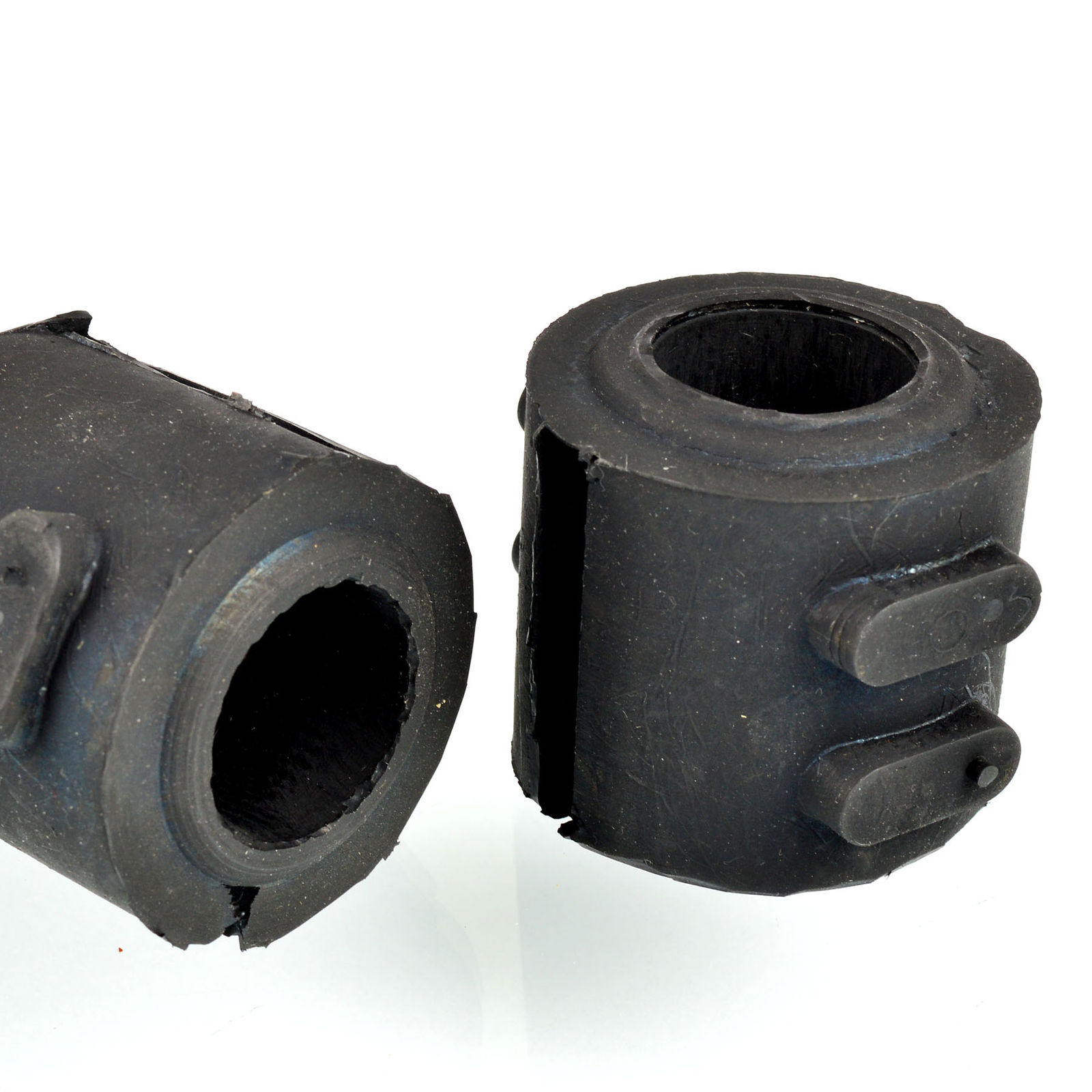 2x TEDGUM Stabilisatorlager Satz Vorne für MERCEDES C216 W221 OE ...