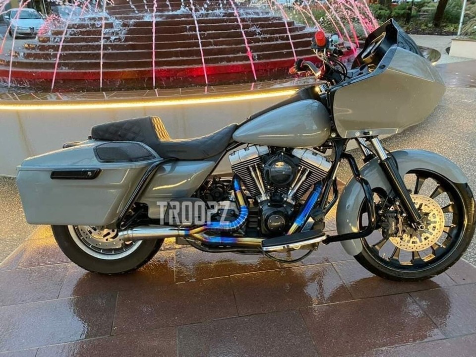 Custom Exhaust Harley Street Bob FXBBS 114 FXBB Complete Exhaust System ...