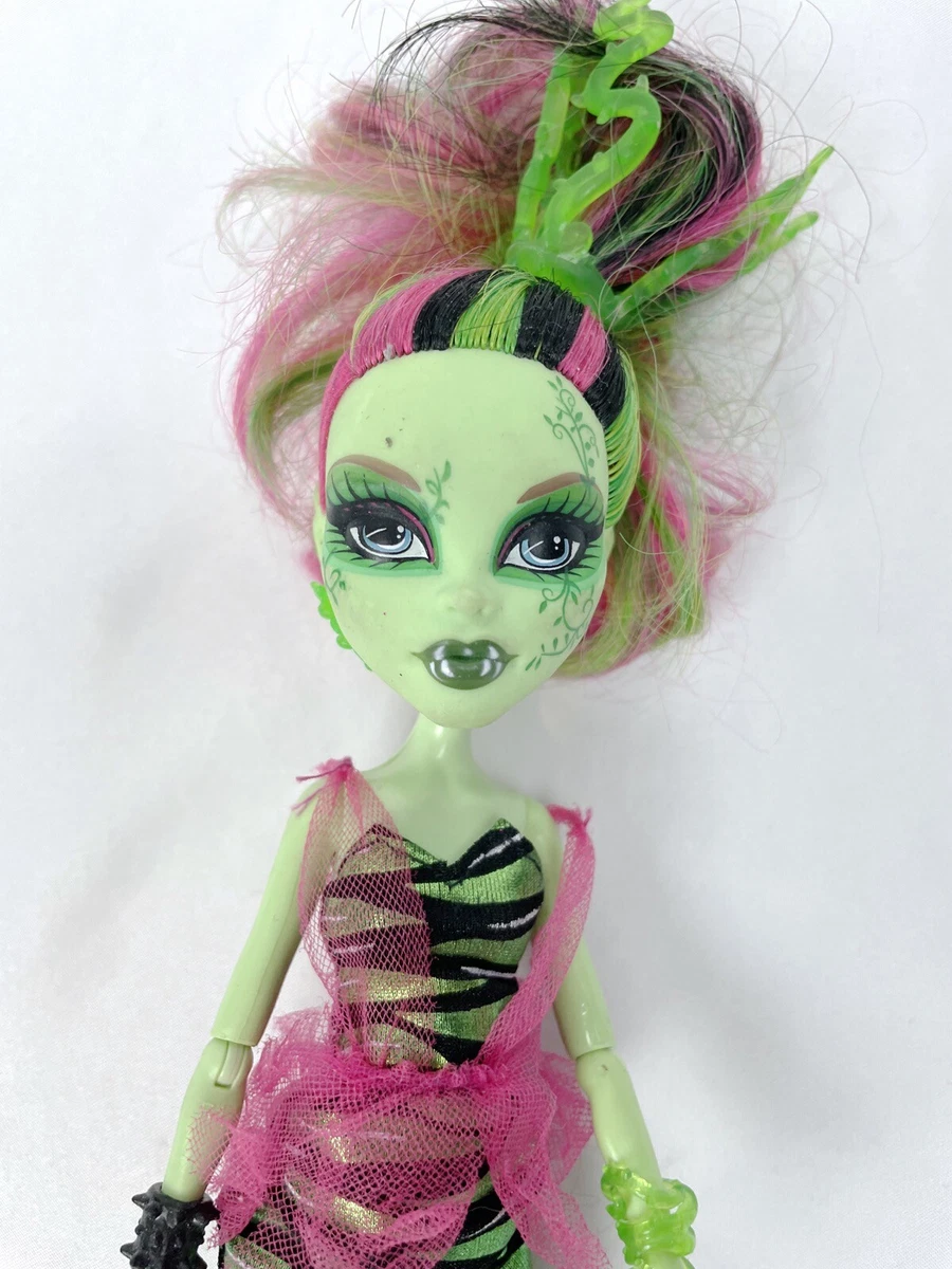 Venus Mcflytrap Costume Party City