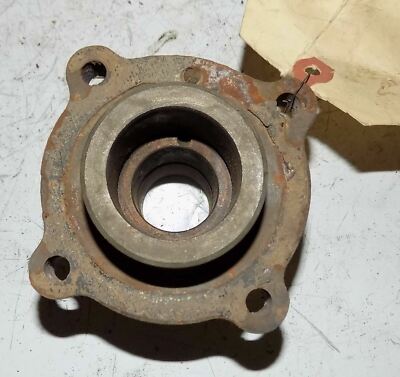 EATON FULLER 17070 AUXILLARY CYLINDER HOUSING BEARING RETAINER | eBay