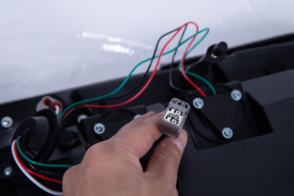 White Lens LED Tail Lights Brake Lamp For Ford Mustang 2005-2009 Pair ...