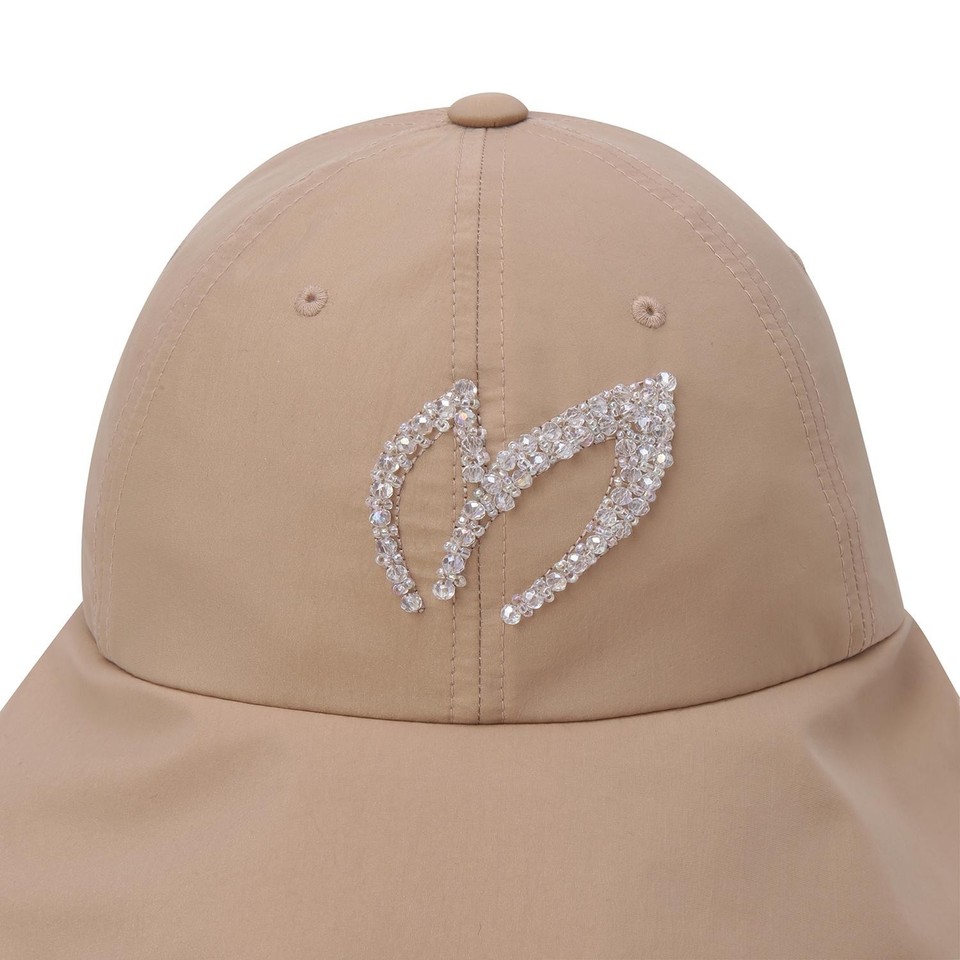 Genuine MASTER BUNNY EDITION Womens Cubic Glutter Logo Back Ribbon ...