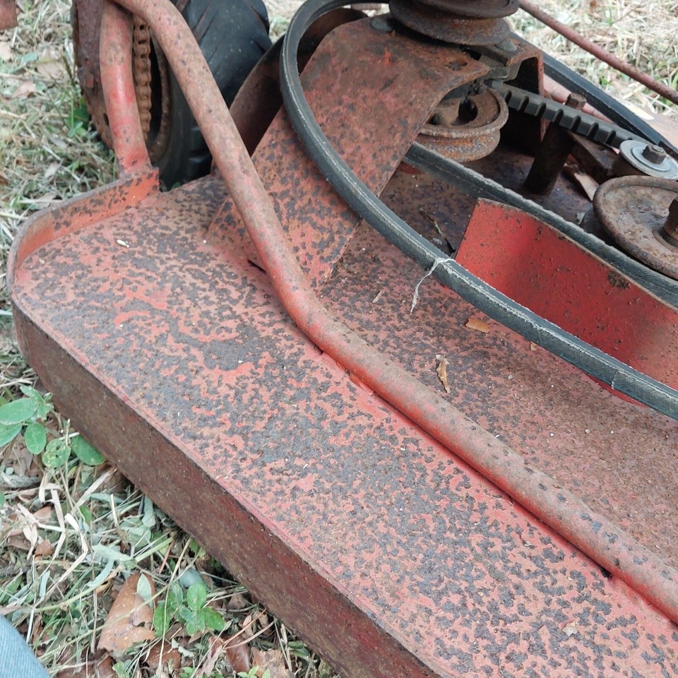 Vintage Rare Antique Bantam Tractor Unknown Riding Lawn Mower No Motor ...