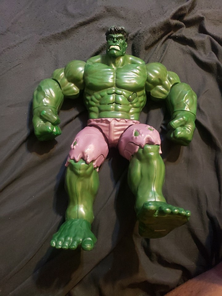 Marvel - TALKING HULK 15" Action Figure - Disney Store - Avengers ...