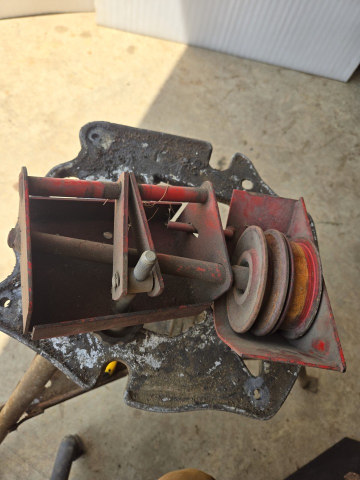 Wheel Horse Mule Drive idler | eBay