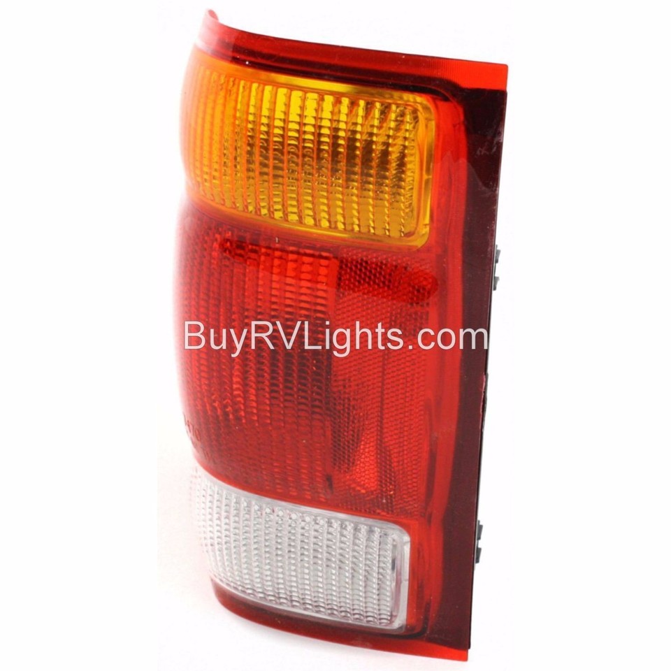 WINNEBAGO RIALTA 2001 2002 2003 LEFT DRIVER TAIL LIGHT TAILLIGHT REAR ...