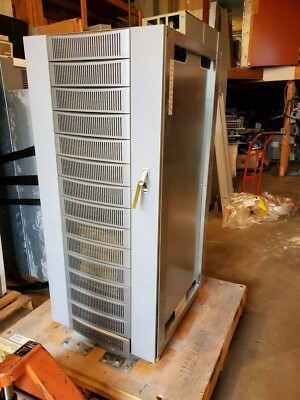 Liebert Battery Cabinet w 24 Data safe HX 12HX205-FR 12v 204w/cell ...