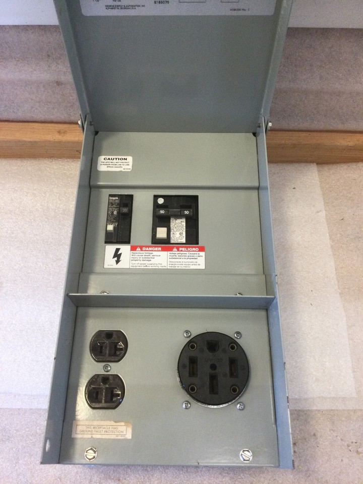 Siemens PO2050 Nema3R 70A 120/240V 20A Duplex 50A 4 Wire Receptacles ...