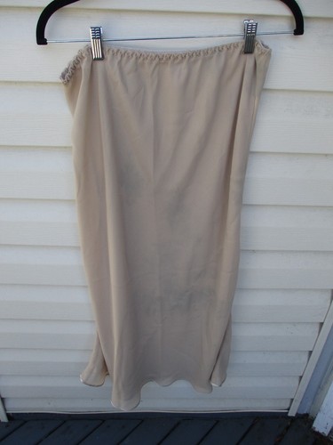 Womens Plus 1x Beige half slip, Farr West Polyester, Trumpet Hem, EUC ...