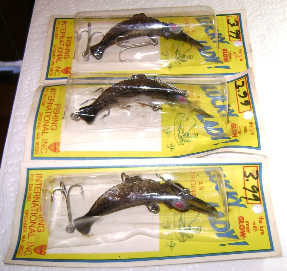 VINTAGE LUCKY LADY FISHING LURES LOT LURE WITH INNER GLOW BLACK SILVER ...