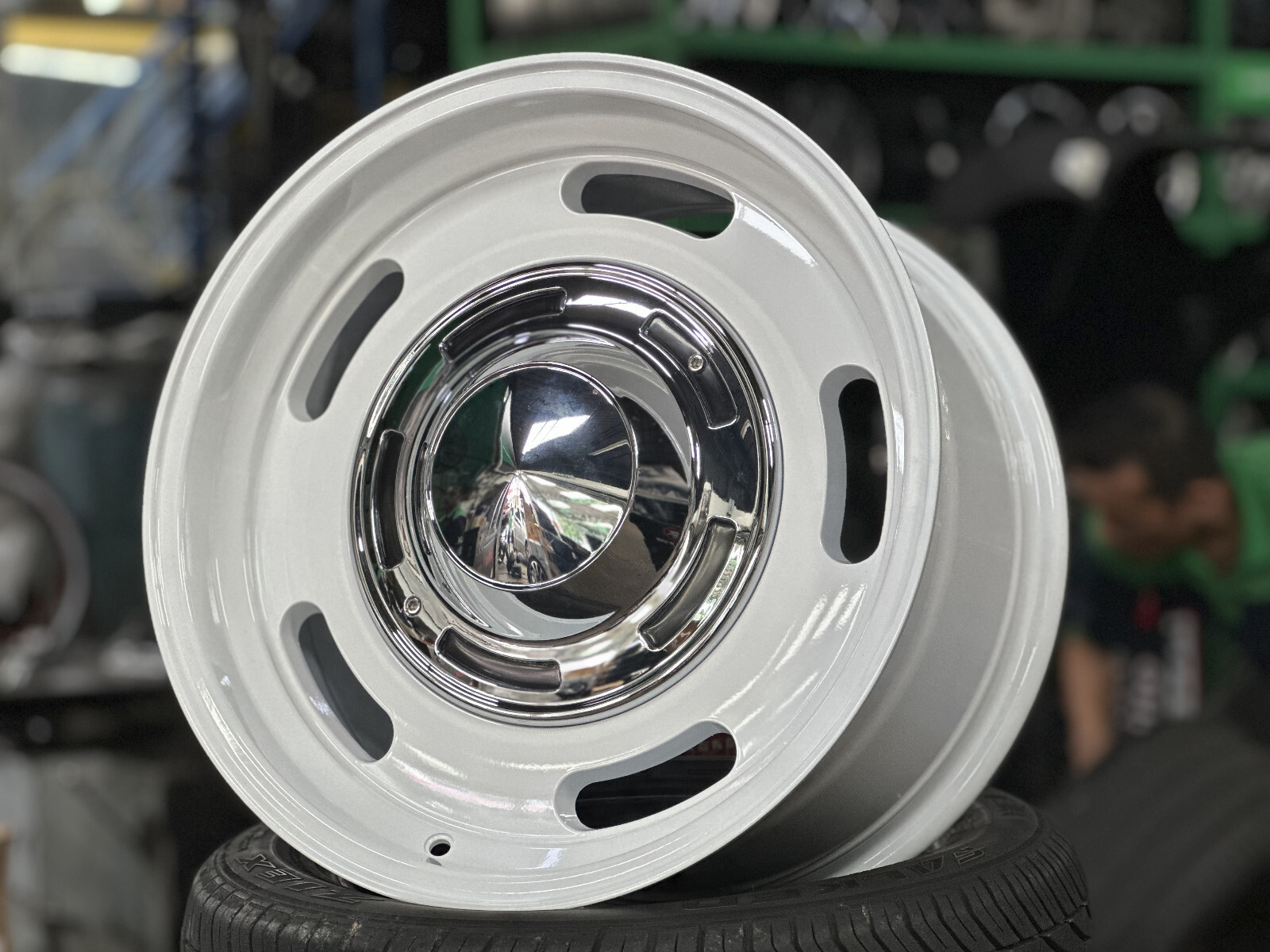 New 17x9J Dean Cross Wheel (4 pcs) WHITE 6x139.7 FJ Cruiser Tacoma Ford ...