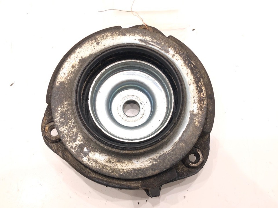 1KD412331A mounting shock absorber holder front left VW Passat B6 ...