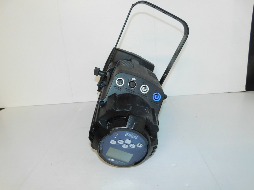 SOURCE FOUR ETC LED 2DAYLIGHT HD LIGHTING SYSTEM W/ FRESHNELL ADAPTER ...
