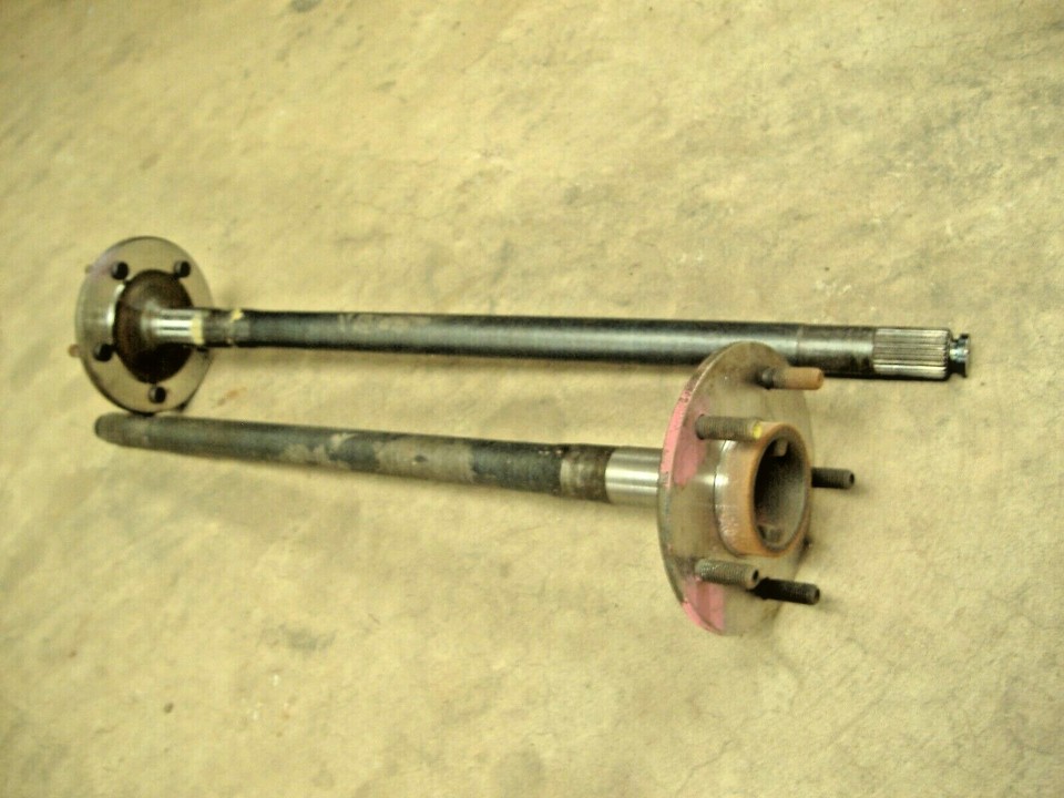 NEW chevy S10 rear end axle differential 3.43 82 - 05 yr gmc sonoma 7. ...