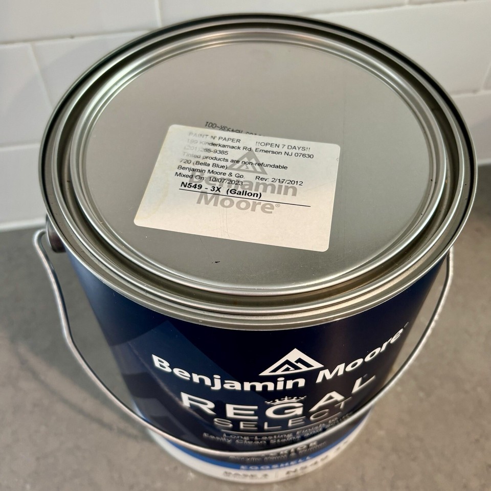 NEW Benjamin Moore Regal Select Interior Paint (Bella Blue 720 ...