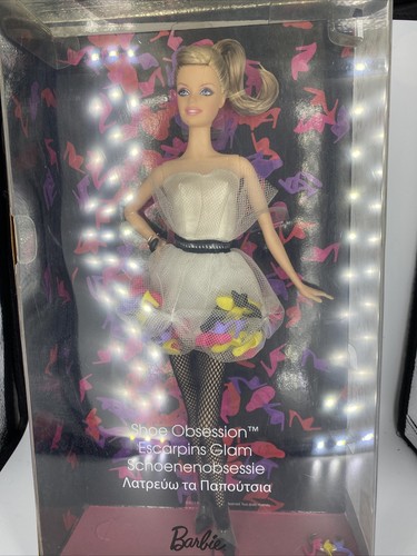 Barbie Shoe Obsession W3378 2011 Linda Kyaw - Nouveau ( État Comme De ...