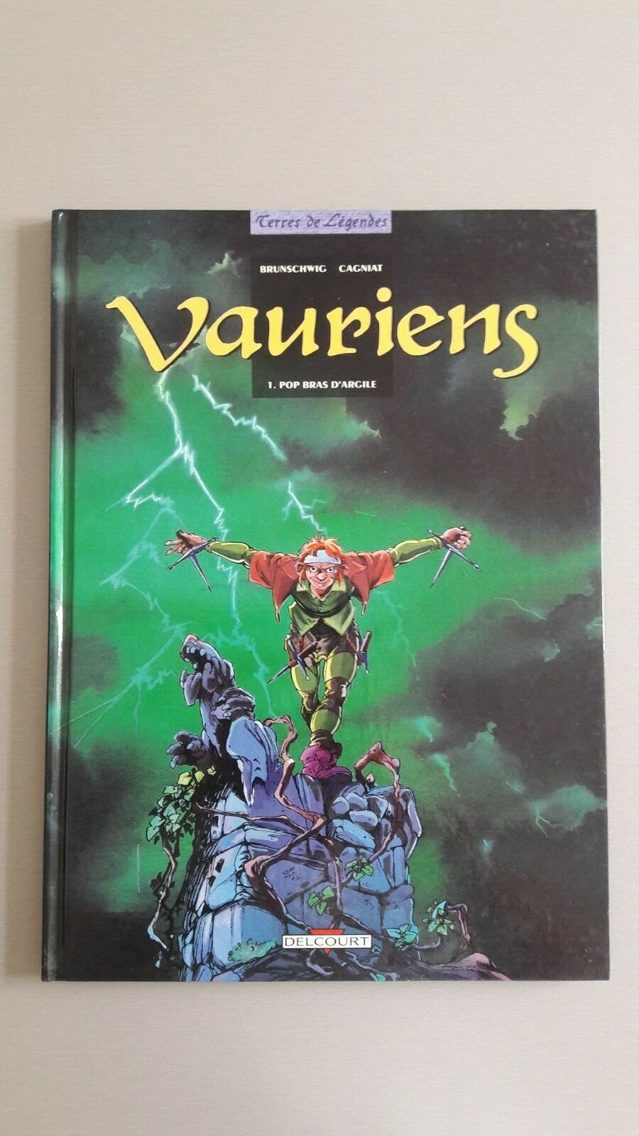 BD EO - Vauriens Tomes 1 & 2 Terres de Légendes - BRUNSCHWIG/CAGNIAT ...