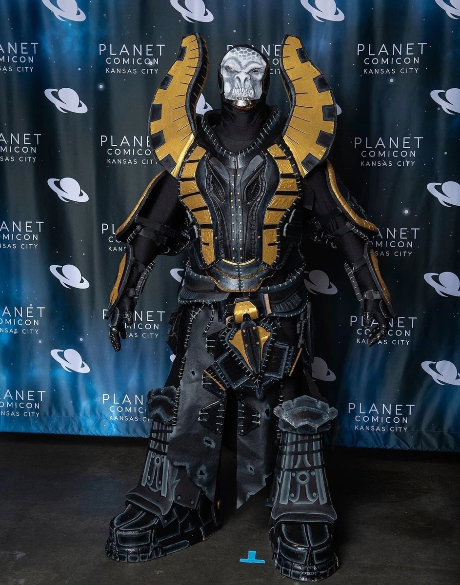 Gears Of War Cosplay