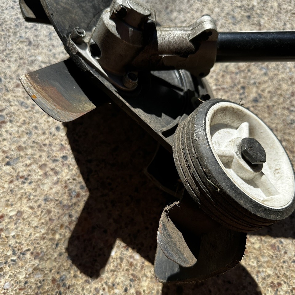 Ryobi Trimmer Plus Universal Expand-It Edger Attachment LE720 | eBay